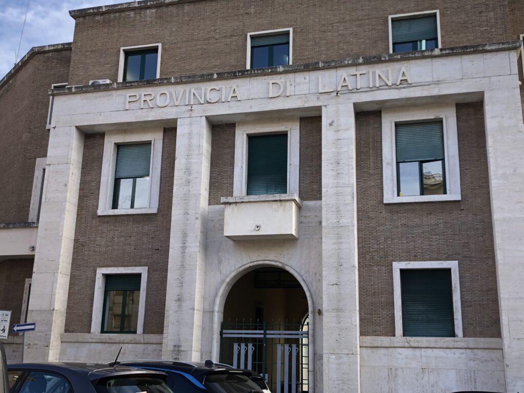 Viabilità, affidati i lavori per la realizzazione di due rotatorie tra ...